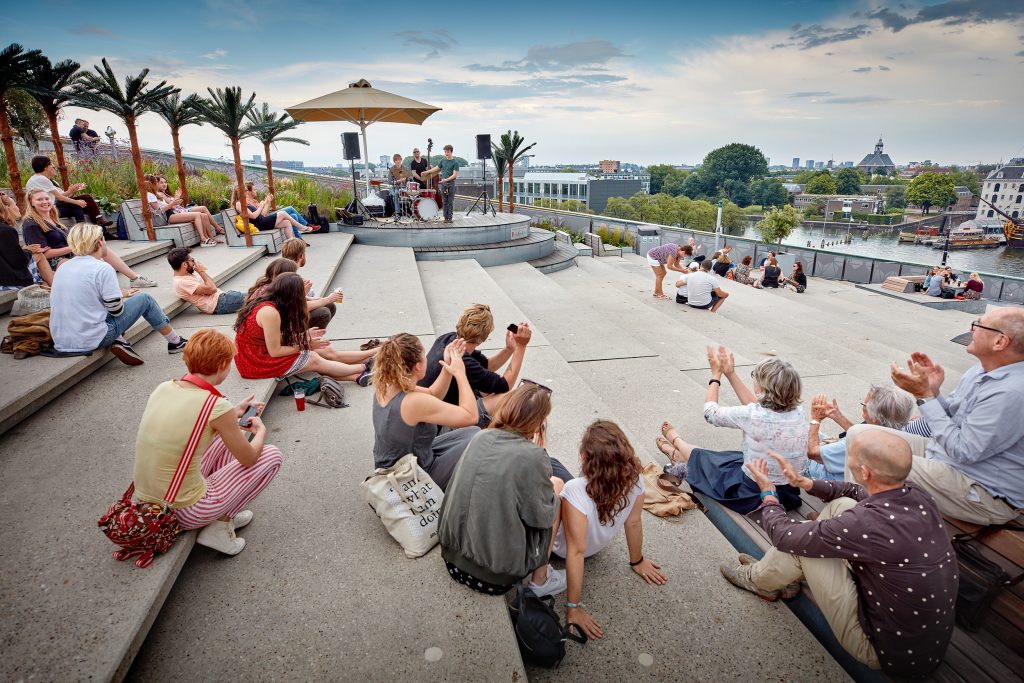 Het Dak van NEMO: Het hoogste stadsplein van Nederland | City Guide