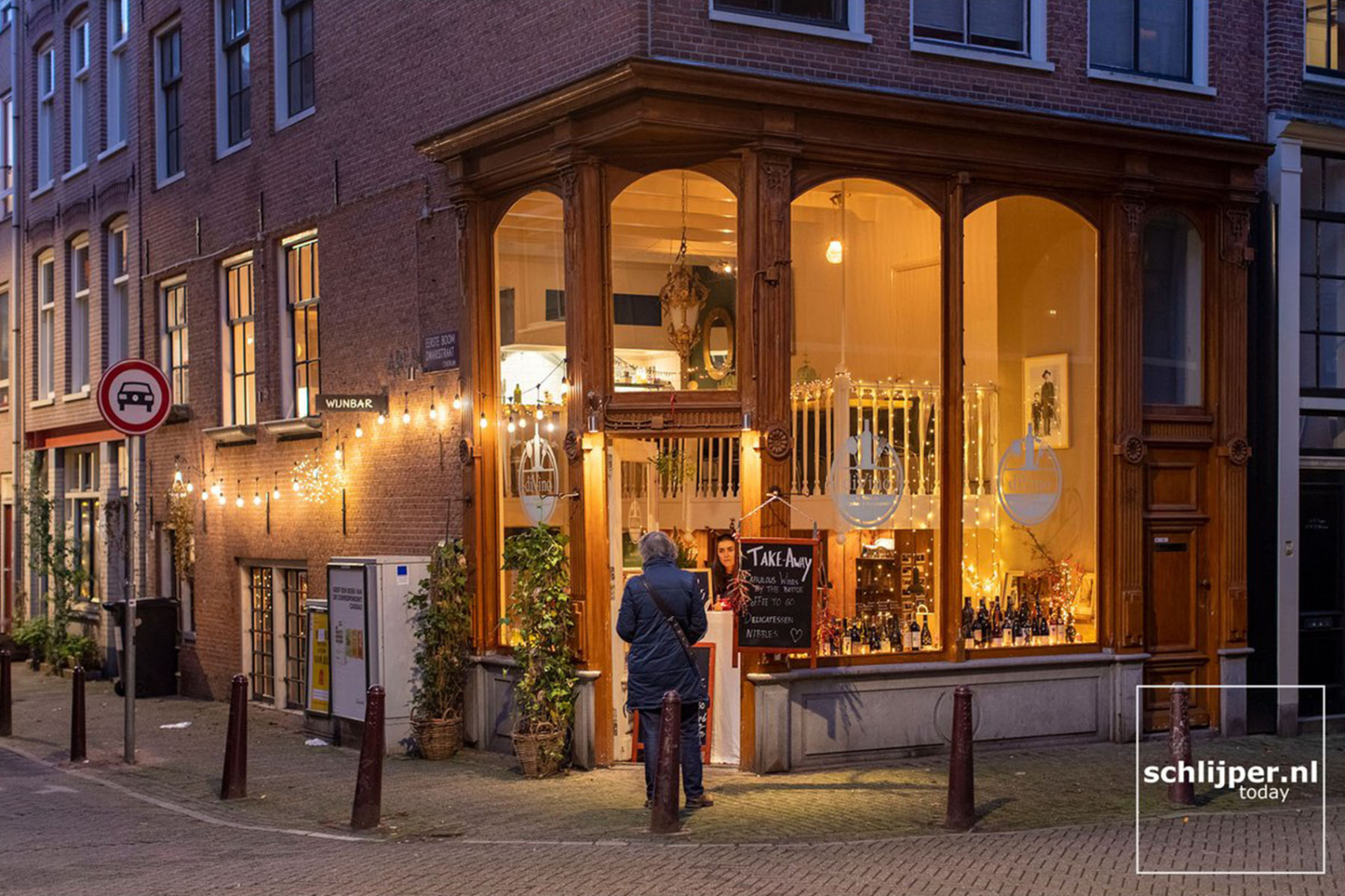 The best wine bars in Amsterdam: Here's where you drink your tastiest ...