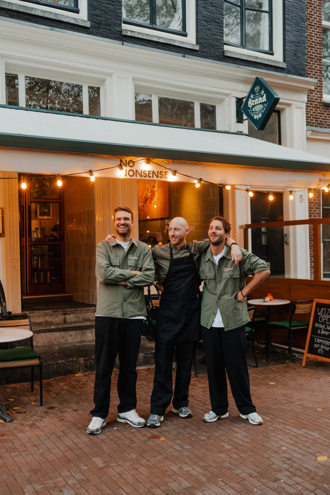 Restobar NO NONSENSE – Bar-restaurant in Centrum